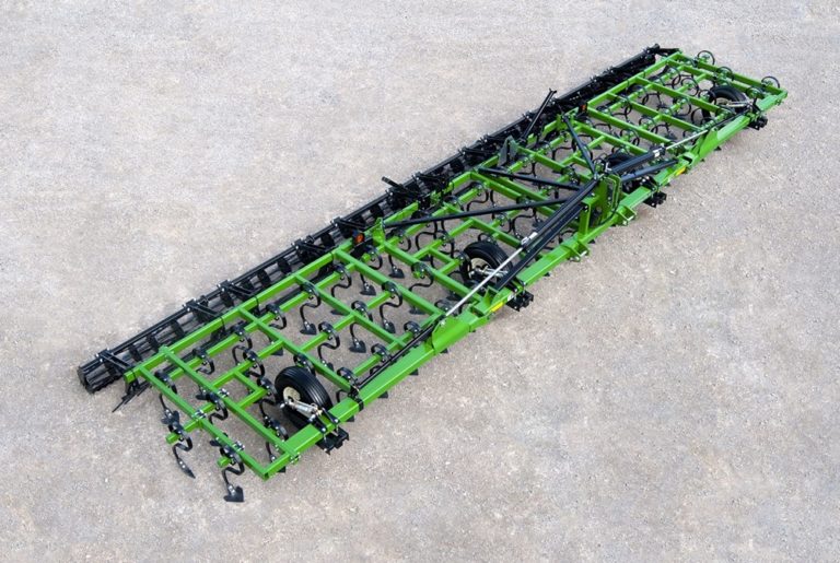 Wider field cultivators from Unverferth - Grainews