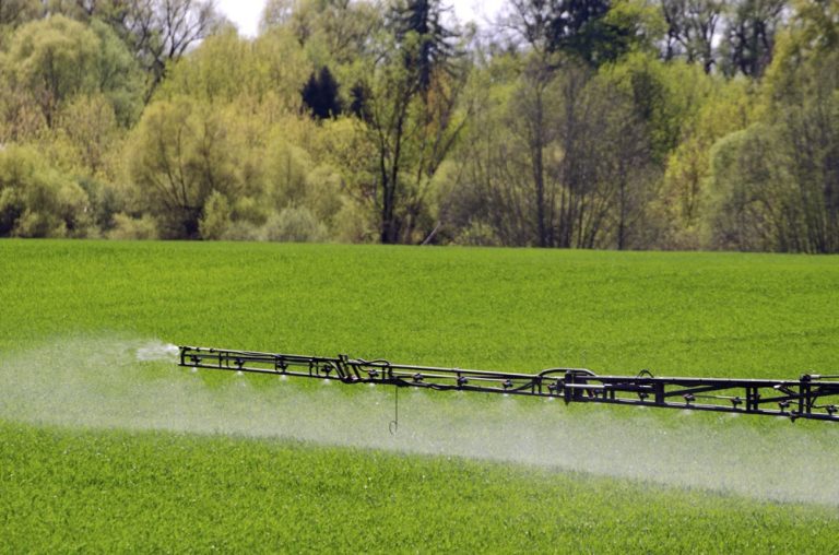 Understand herbicide groups - Grainews