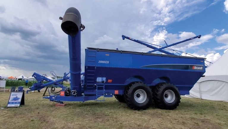 New grain cart from Brandt - Grainews