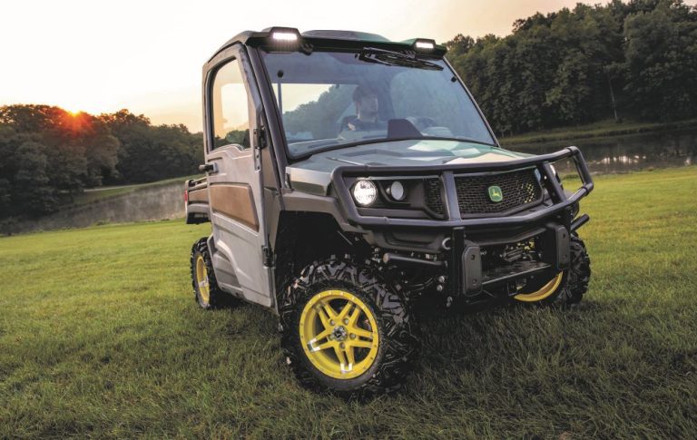 Deere builds a ‘green’ Gator - Grainews